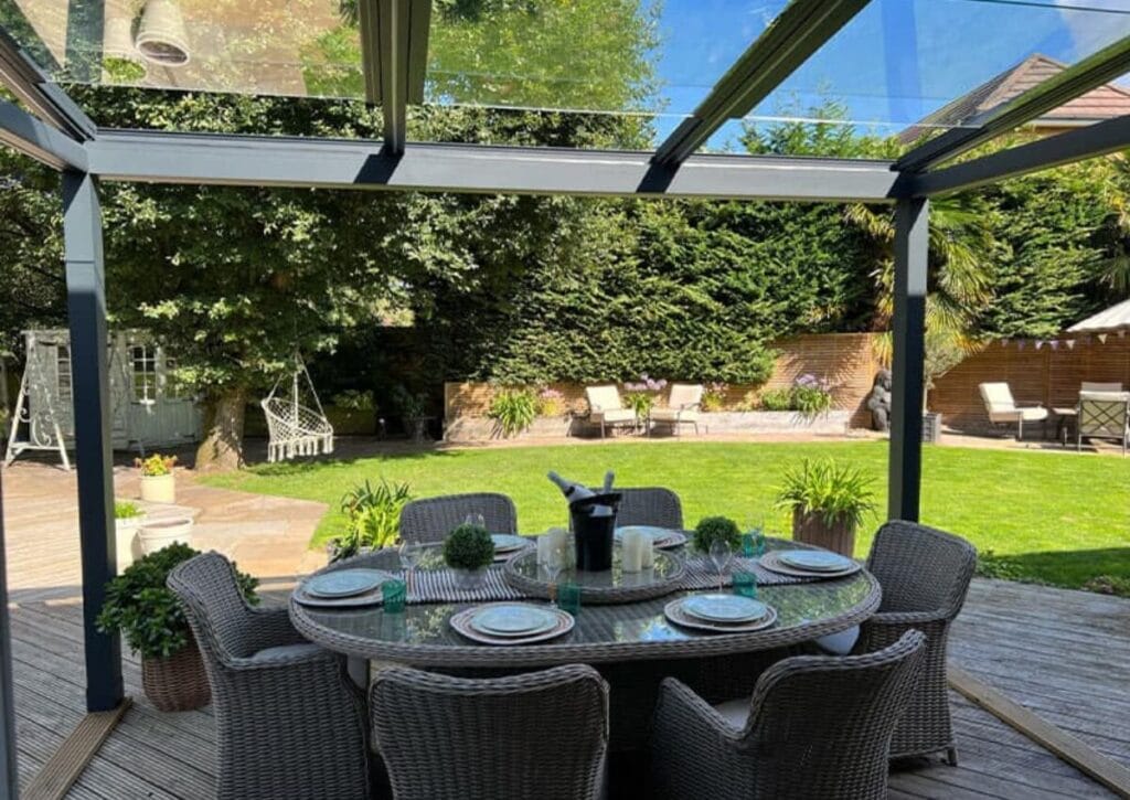 How a Retractable Glass Veranda Can Enhance Your Garden
